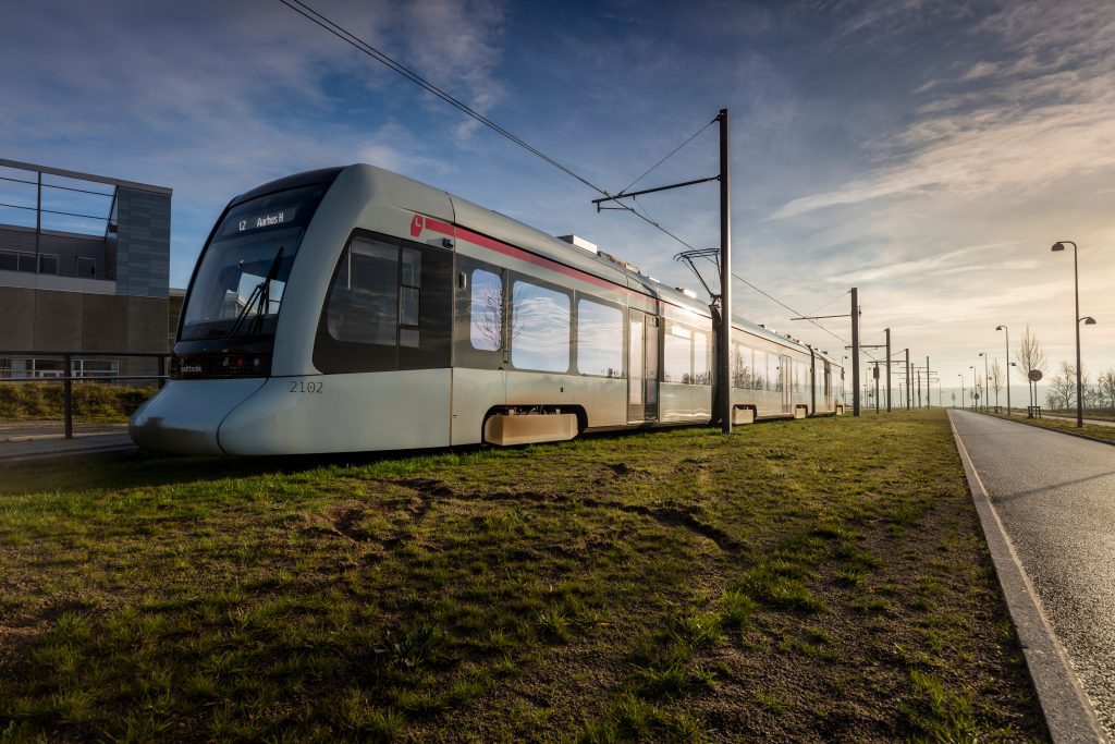 BREAKING: Endnu et uheld med letbanen - Nyhed24.dk