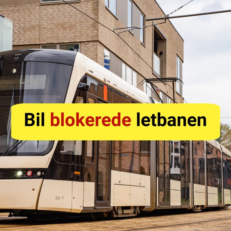 Bil i sporet stoppede letbanen - Nyhed24.dk